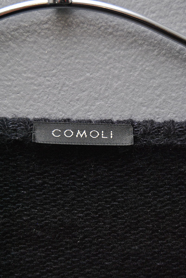 COMOLI カシミヤ製品染Vネックニット COMOLI カシミヤ製品染Vネックニット